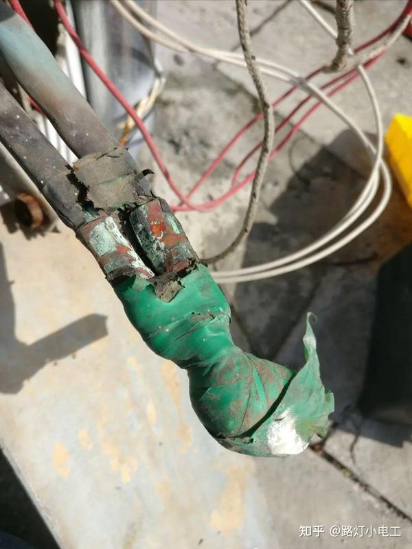 解读标准CJJ 89-2012中关于路灯电缆和接头的要求 - 知乎