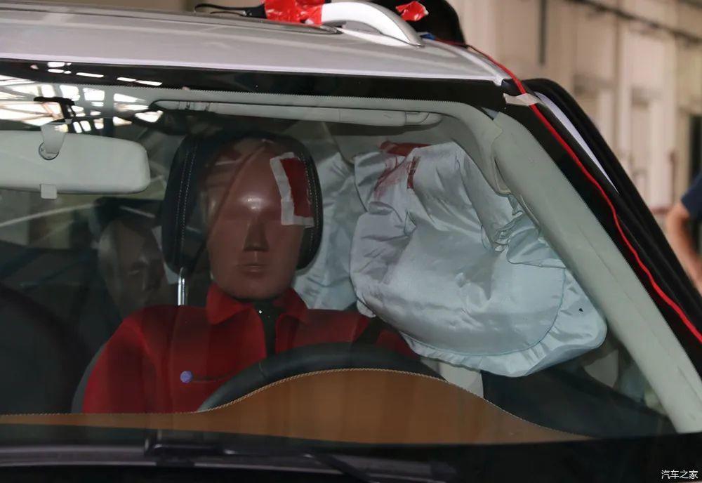 百万豪车做碰撞测试吗？ - 知乎