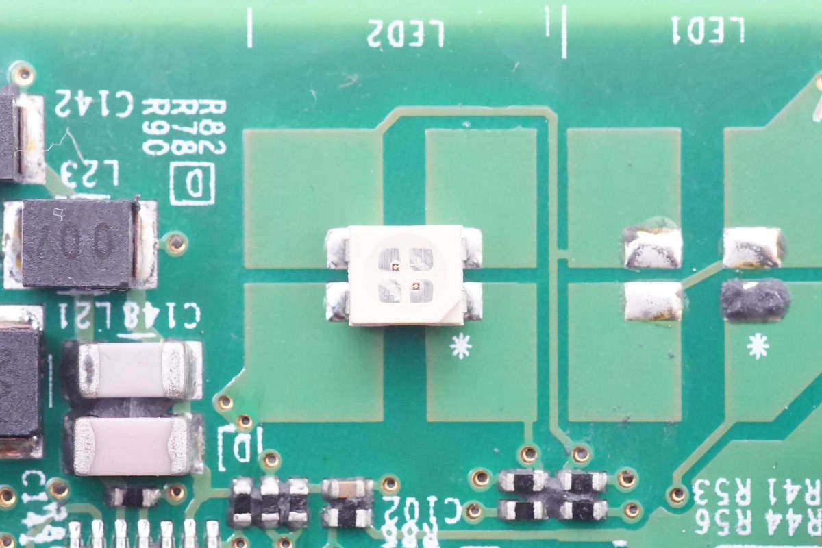 拆解报告：ENPHASE ENERGY IQ7+ 微型逆变器 - 知乎