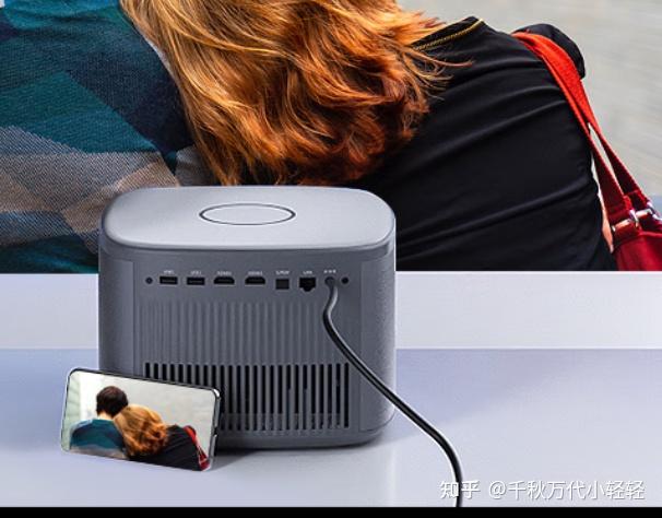 投影仪坚果j10se和j10哪个好，区别有什么不同 - 知乎