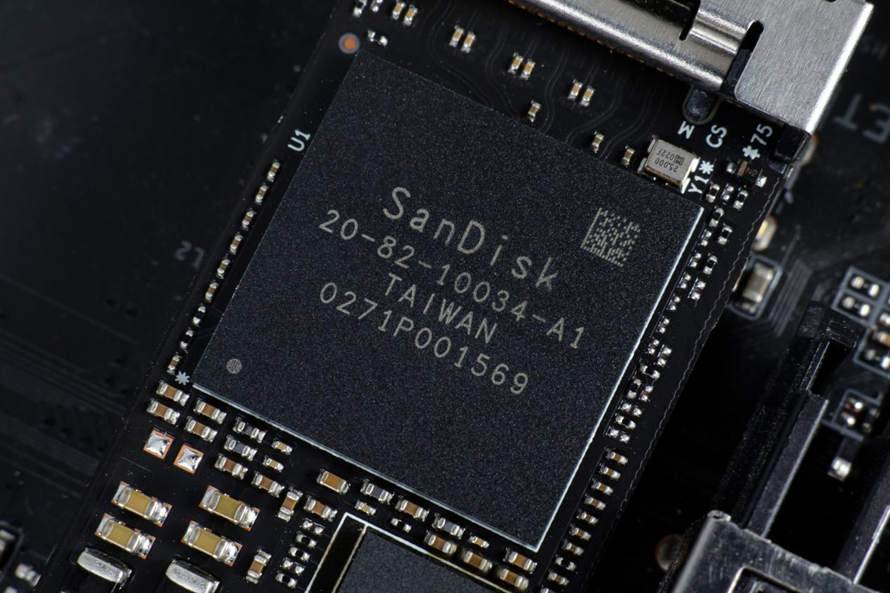 真正的PCIe 4.0之王：WD_BLACK SN850 NVMe SSD评测 - 知乎