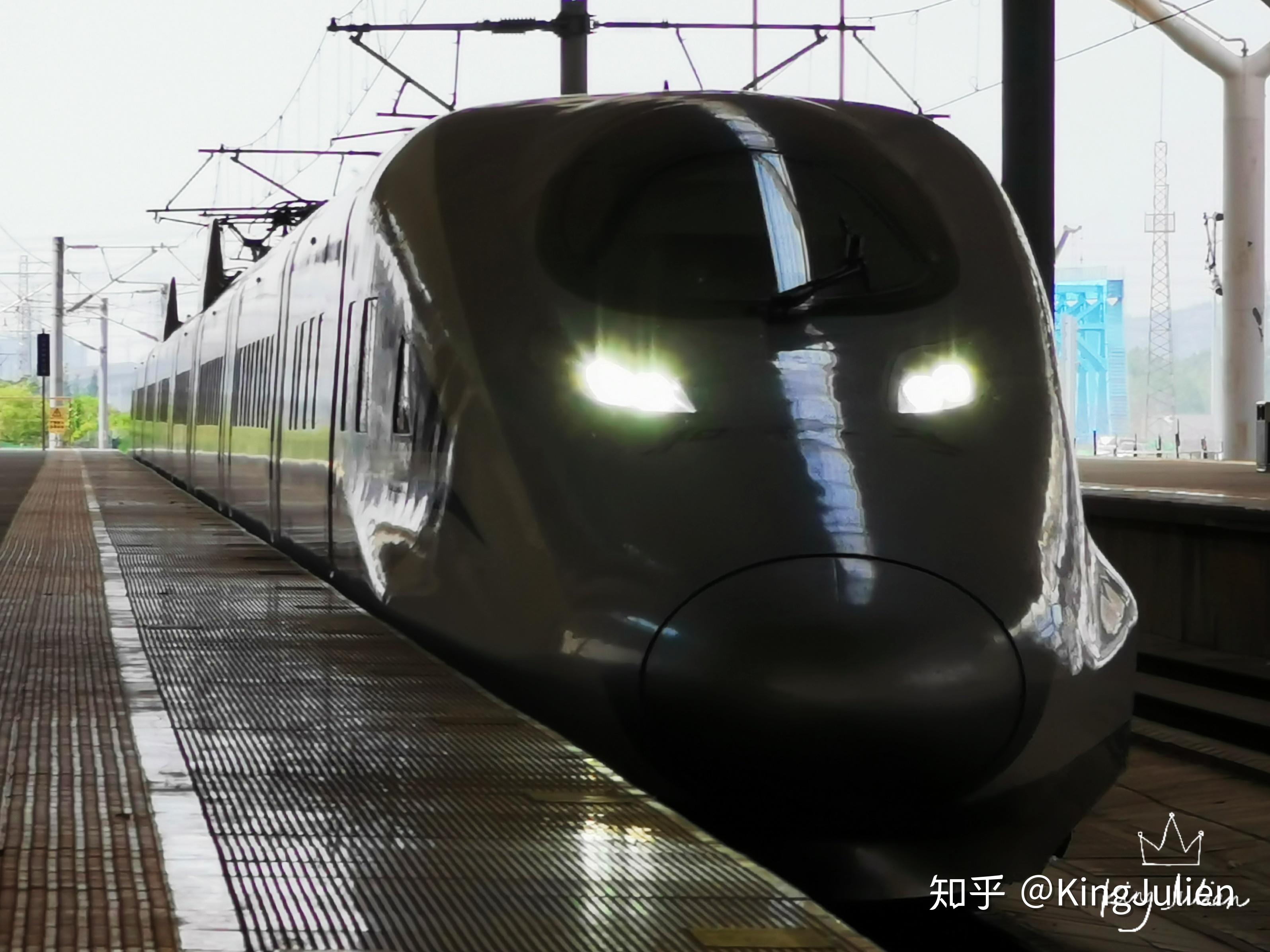 如何详细地评价CR400AF、CR400BF和CRH380A、CRH380B这四款动车组？ - 知乎