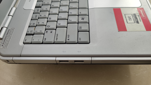 Compaq Presario R3200小记 - 知乎