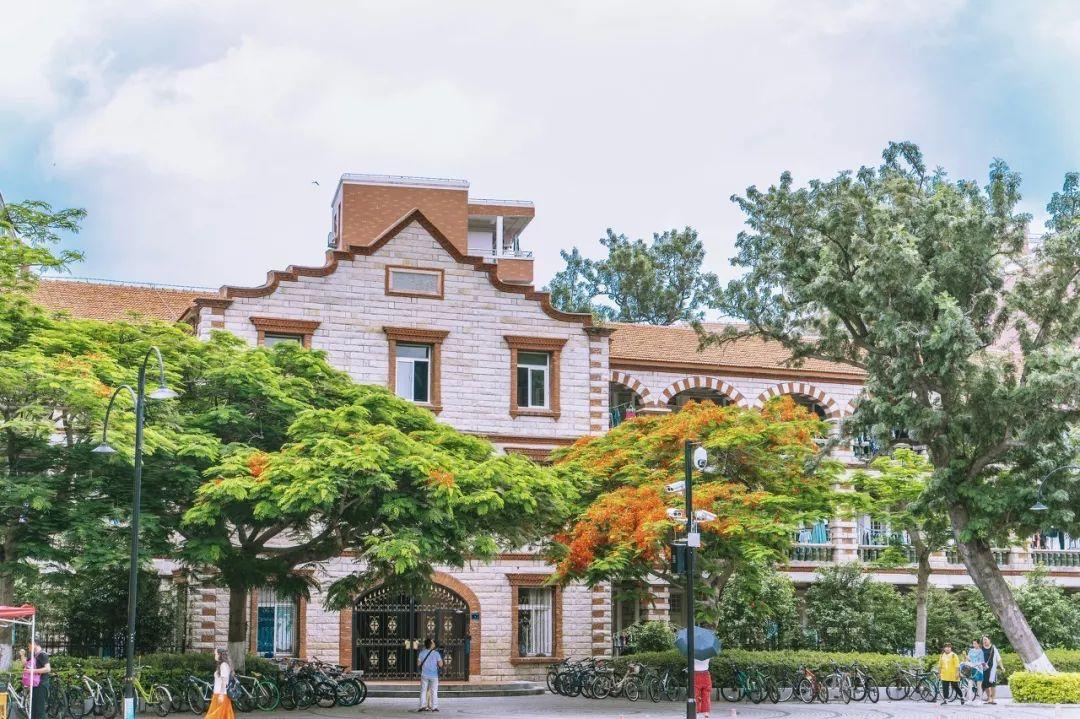 坐着地铁去看海！厦门地铁一号线，简直美爆了 - 知乎