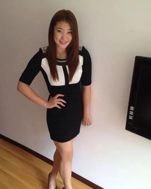 大瓜！央视美女主持张曼源不雅视频曝光，网友：看书的样子真美 - 知乎