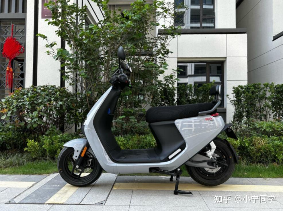 九号E200PONE电动摩托车（九号e200pone）怎么样？使用20天后优缺点评测 - 知乎