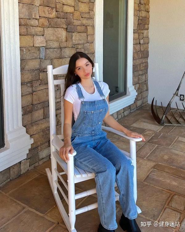 （欧美风情7）美国嫩模Sophie Mudd(苏菲·马德) - 知乎