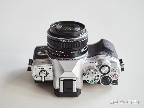 奥林巴斯em10二代值得入手吗？