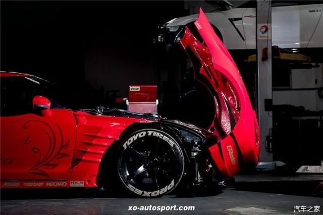 战神披上战袍！日产GT-R R35のBenSpora宽体套件 - 知乎