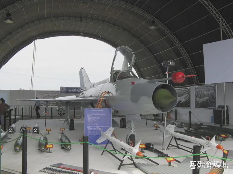 生不逢时的歼7E/G—论小国防空。 - 知乎