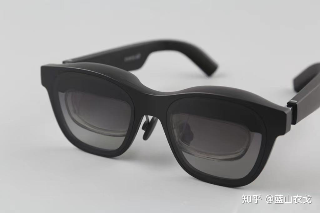 AR眼镜orVR眼镜？两者区别是什么？业内公认最强的的XREAL AR眼镜究竟是名副其实还是徒有虚名？到底值不值得入手？ - 知乎