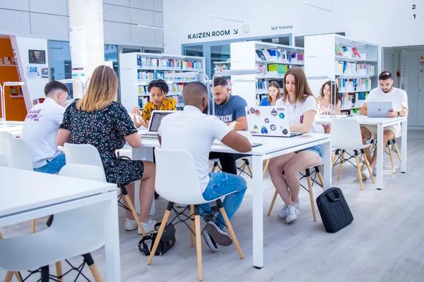 BSB项目介绍｜管理学学士项目 - 知乎