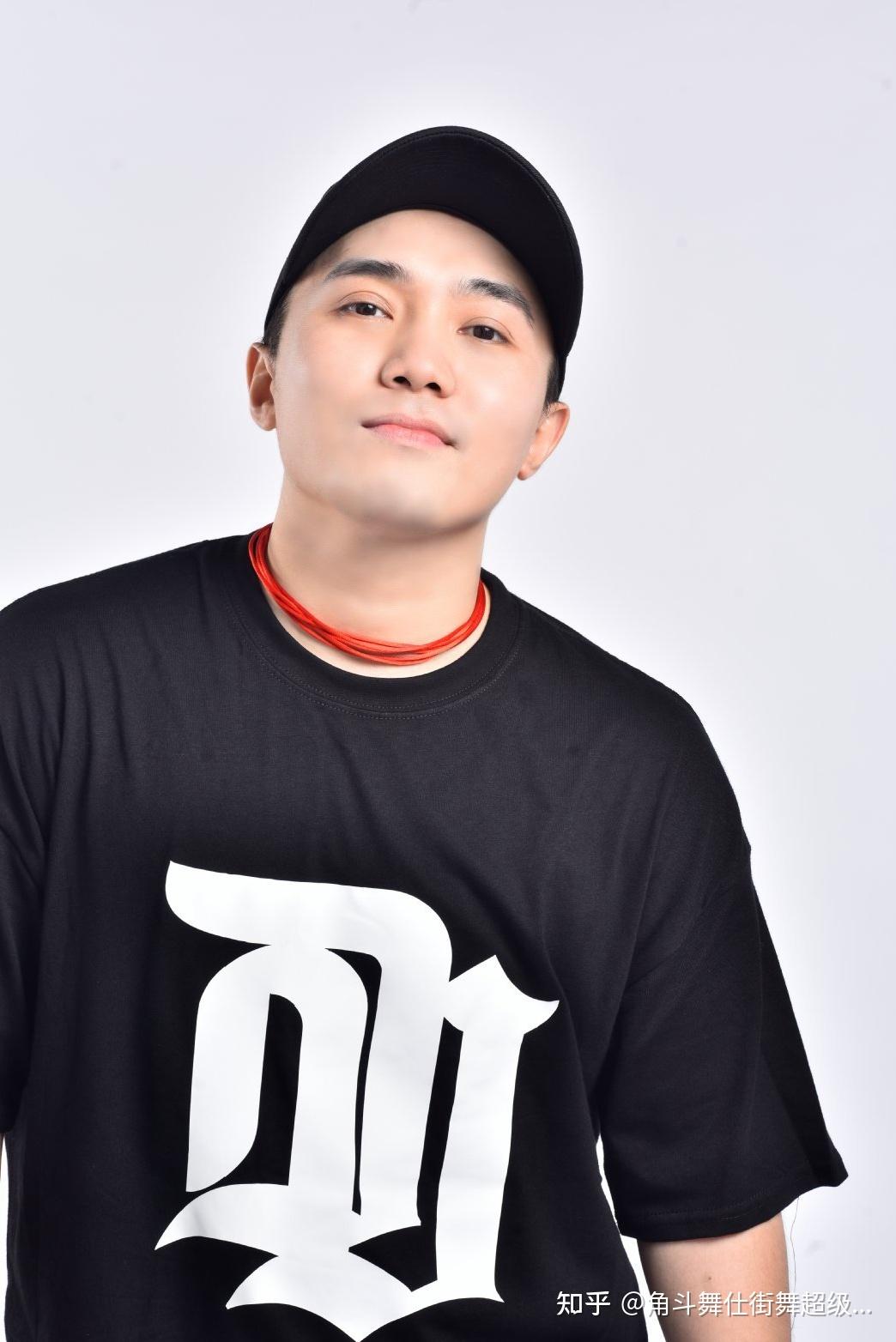 【角斗舞仕-街舞名人堂】之 BBOY公孙无名 - 知乎