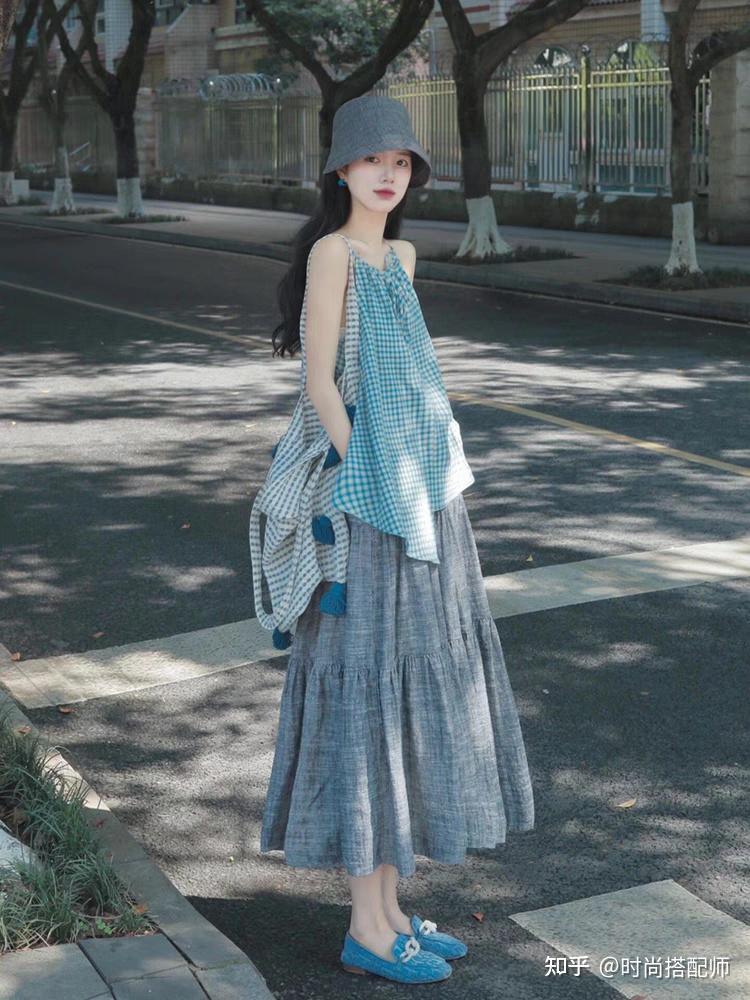 夏天穿灰色，这4种配色最高级！ - 知乎