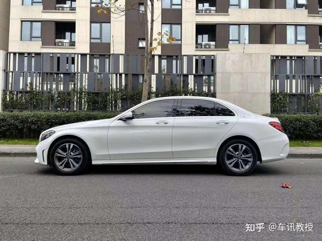 奥迪A4L和A6L搭载的双离合，为什么平顺性节油性远超9AT的奔驰E？ - 知乎