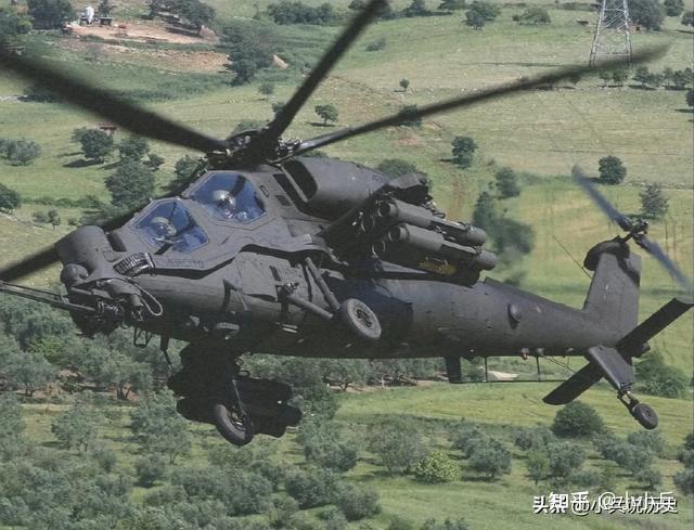 揭秘意大利A129“猫鼬”武装直升机！ - 知乎