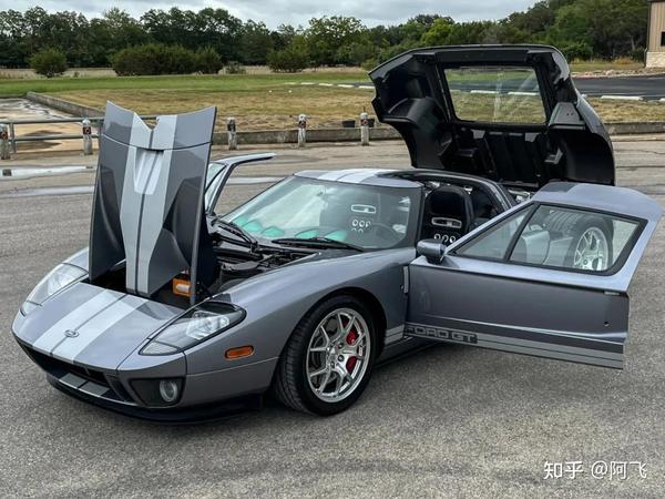 什么！这辆2006年的福特GT跑车仅仅行驶7千英里？ - 知乎