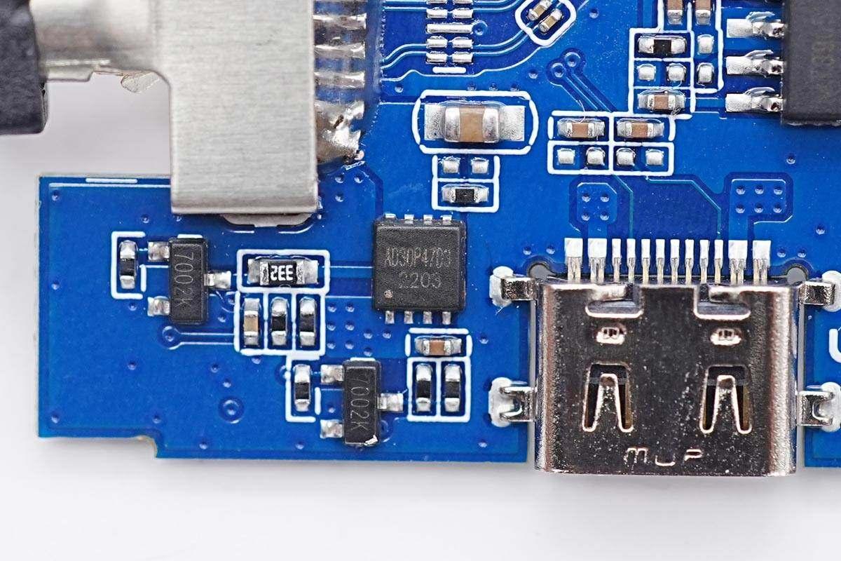 拆解报告：UGREEN绿联USB-C五合一转换器 - 知乎