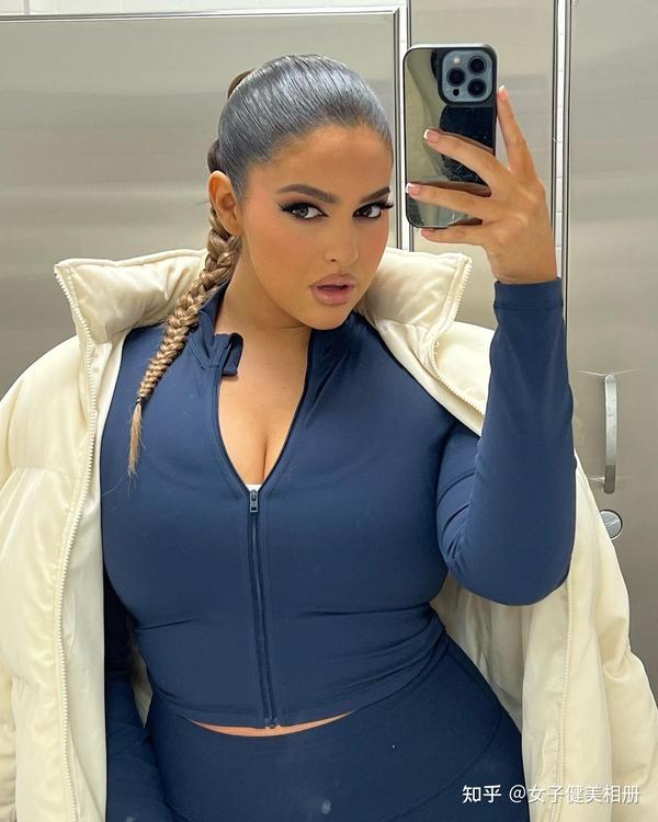 充满传奇色彩的新时代网红！来自古巴的大码女孩---Olenia Caymares - 知乎