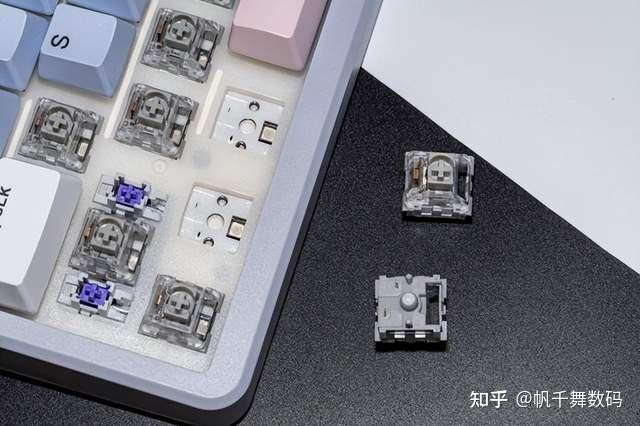 集手感和性价比一体的98键的雷柏V700 DIY-98机械键盘测评 - 知乎