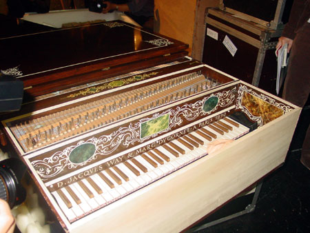 大航海时代，利玛窦进贡的这件神秘乐器竟成为促进中西音乐交融的使者 - 知乎