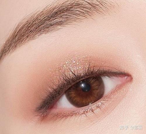 眼影颜色如何搭配_沈阳化妆学校 - 知乎