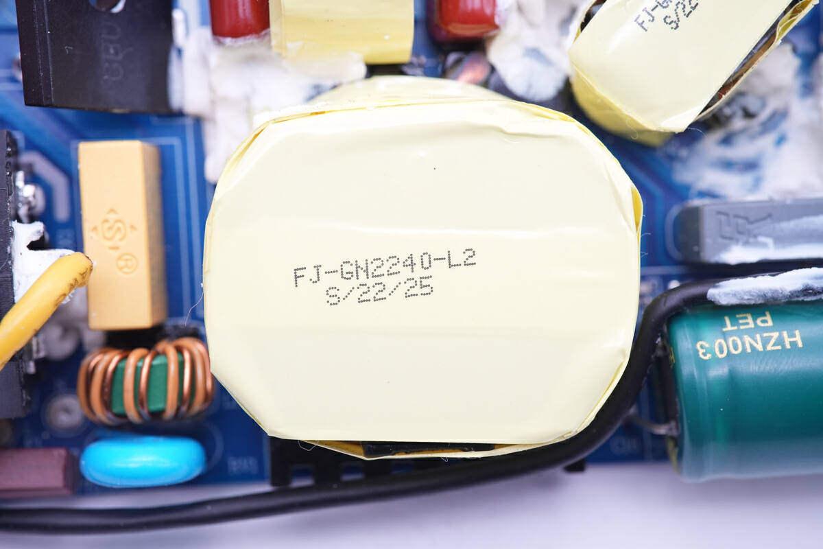 拆解报告：FJ福佳240W DC氮化镓电源适配器 - 知乎
