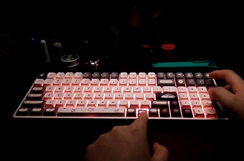 宇宙来啦！IQUNIX F97漫游指南 三模机械键盘 - 知乎