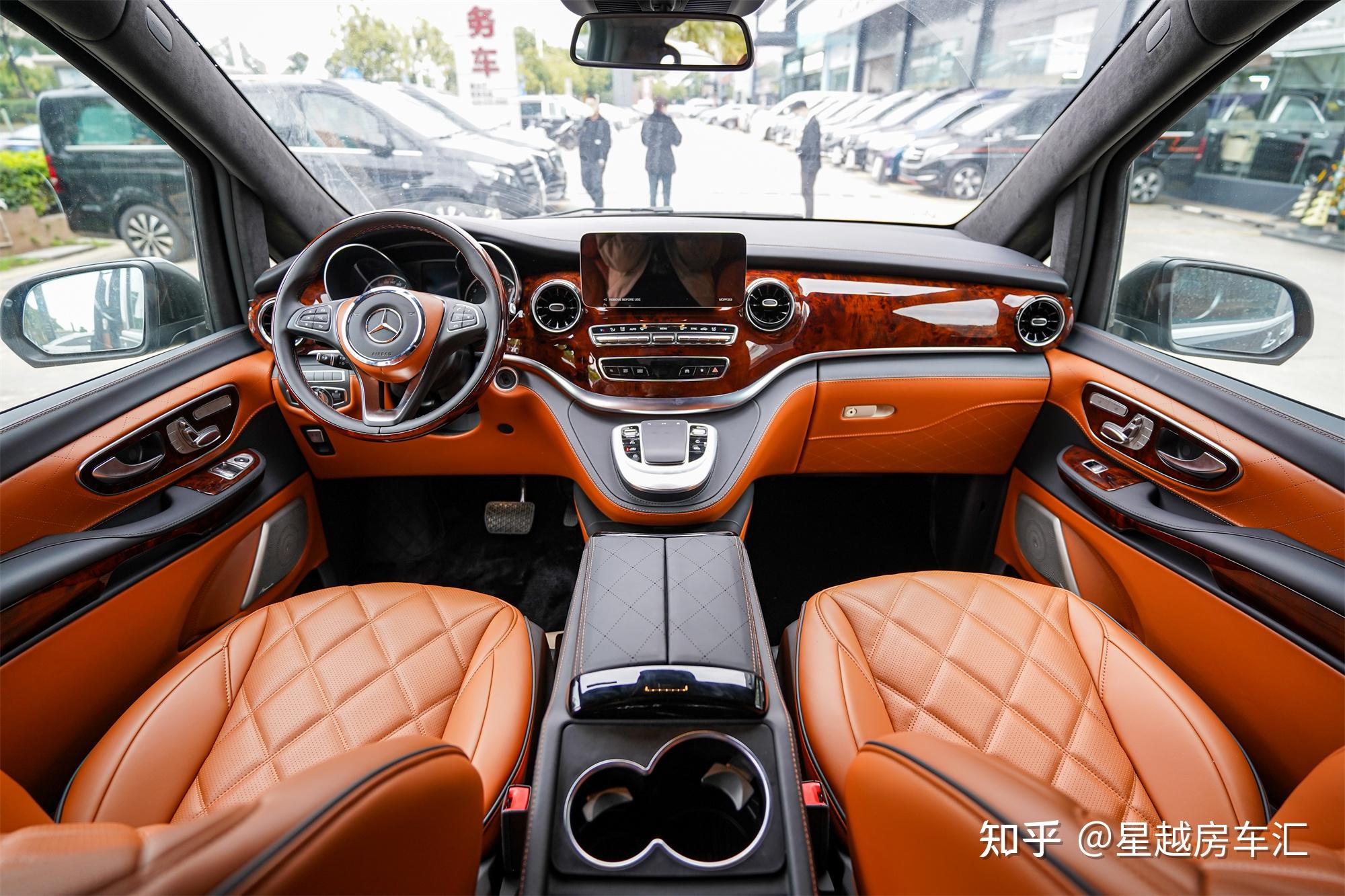 克蒂巴赫MH7商务车，高端7座奢华内饰，细节彰显尊贵 - 知乎