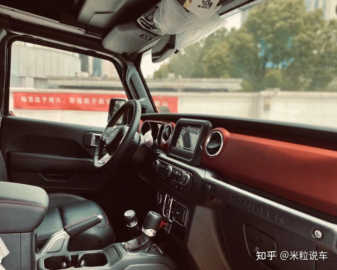 22款加版牧马人——4门电动敞篷版，越野大玩具让我爱不释手！ - 知乎