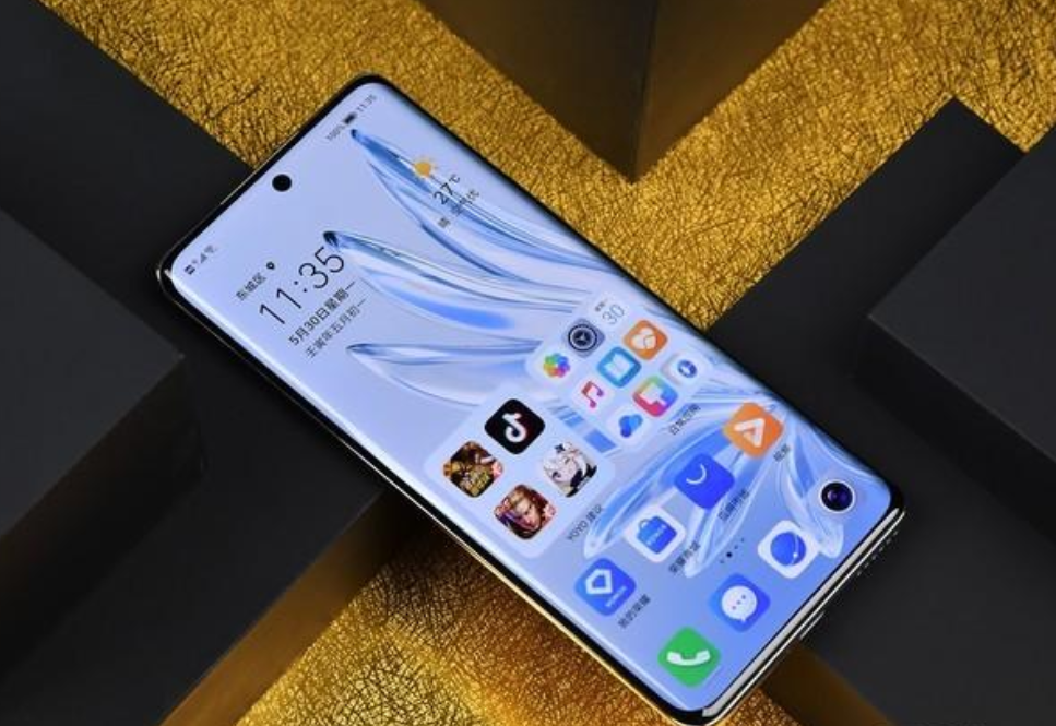 2023年买一部荣耀70pro是否值得？看完分析就明白了