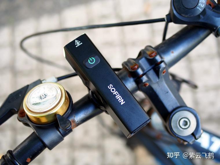 BS01---这是索菲的第一次。 - 知乎