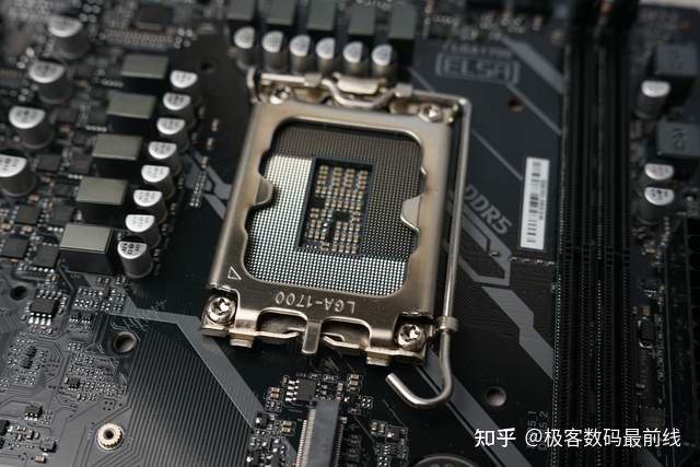 次时代画质+电影式沉浸感，艾尔莎EA B760M-E与你玩转《地狱之刃2》 - 知乎