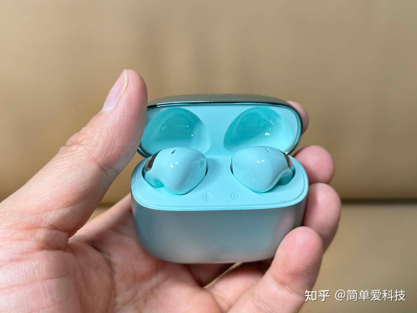 200元价位“卷王”，佩戴舒适，澎湃低音，漫步者萝莉豆Lolli ANC - 知乎