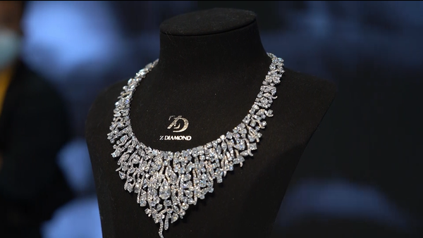 Z DIAMOND“梦寻纯境”发布会献映进博 - 知乎