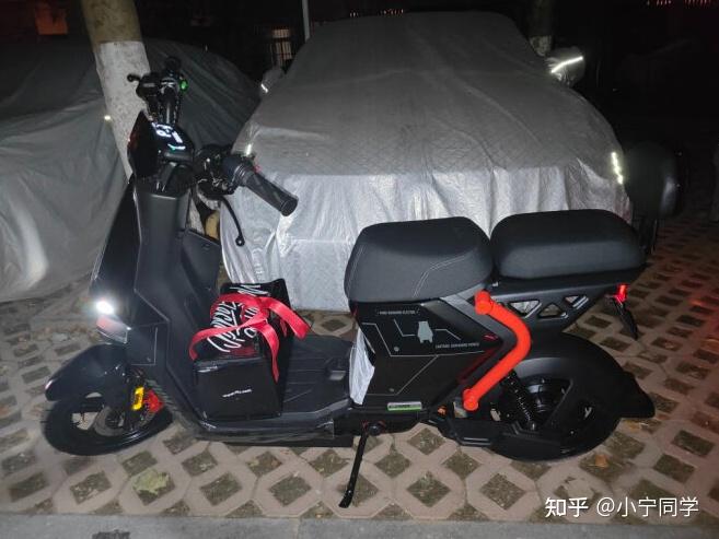 小牛F200电动车（小牛f200）怎么样？使用20天后优缺点评测 - 知乎
