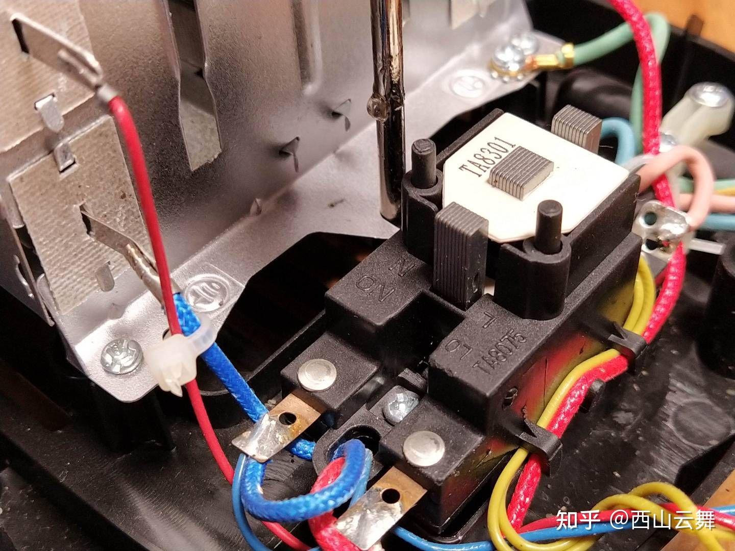 东菱多士炉TA8301拆解 - 知乎