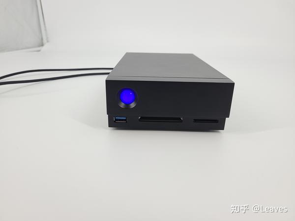 【Teardown】未曾揭示的 雷电3 转 U.2 盘座？ LaCie 1big Dock - 知乎
