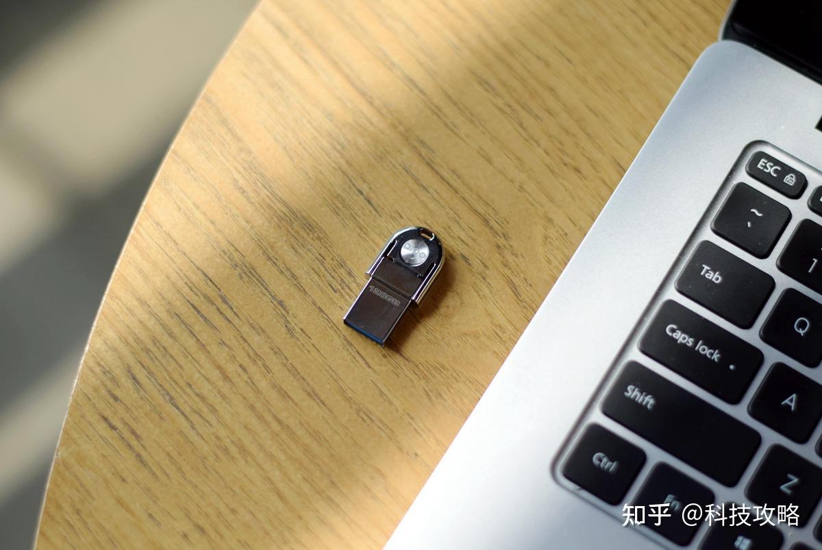 aigo U358，一元钱硬币大小，Type-c手机U盘 - 知乎
