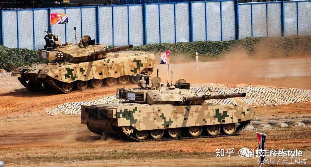 中国外贸坦克VT2和VT4有何不同？ - 知乎