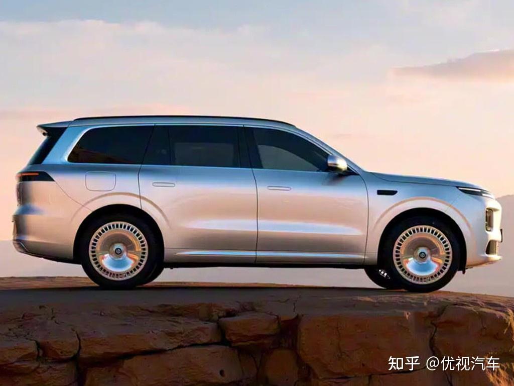 想买大型SUV的有福了！零跑D19定档10月16日发布，或售25-30万 - 知乎