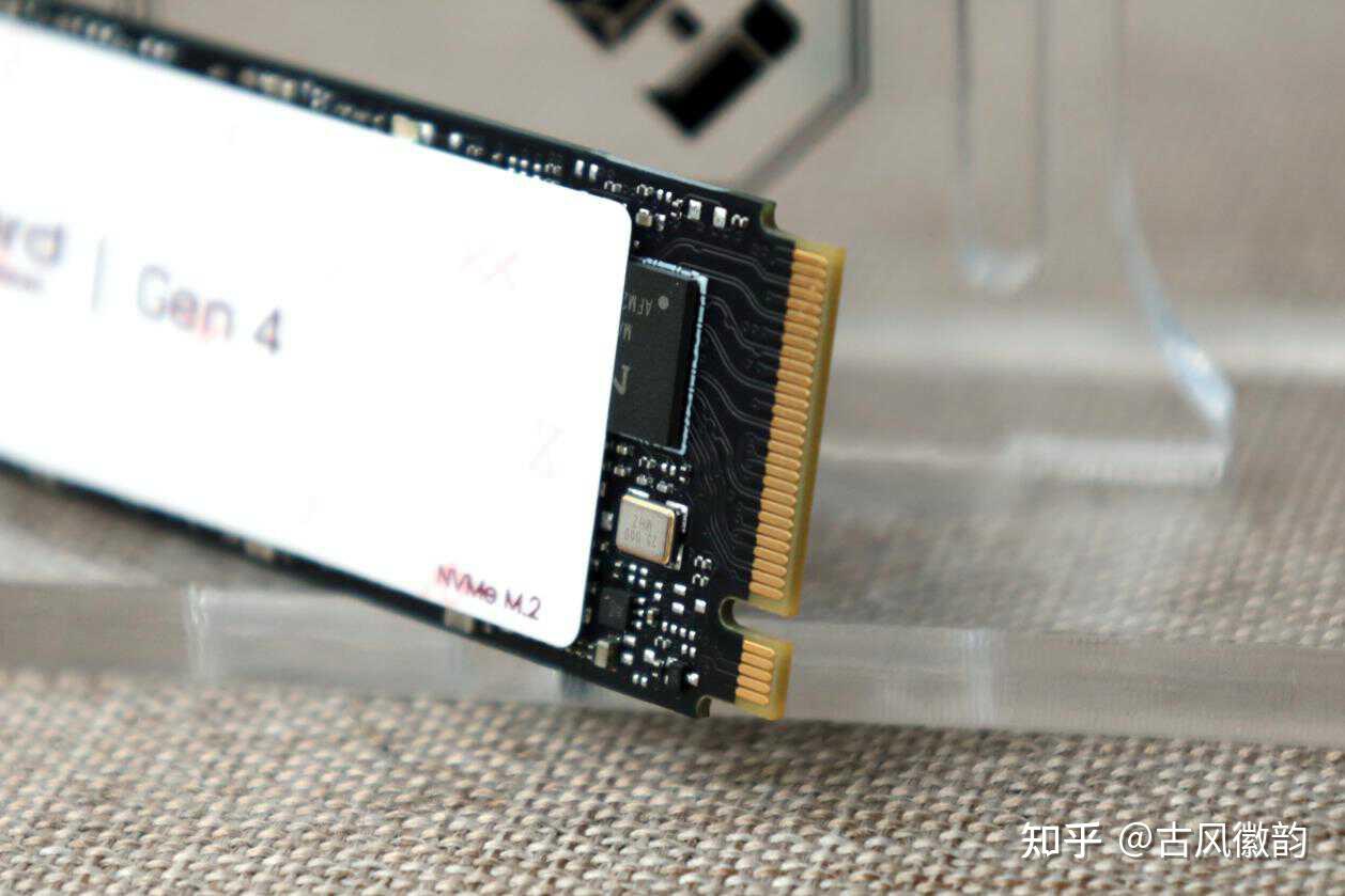 阿斯加特AN4+ Ssd体验，长江存储闪存，2T容量600不到，速度超7000MB/s - 知乎