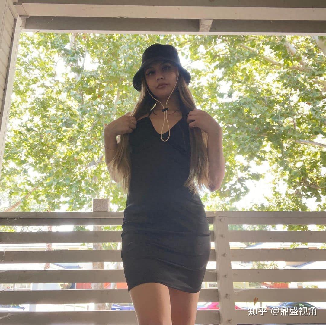 露西·多尔(Lucy Doll)，一位美国年轻新兴的，业界双馨电影女演员 - 知乎