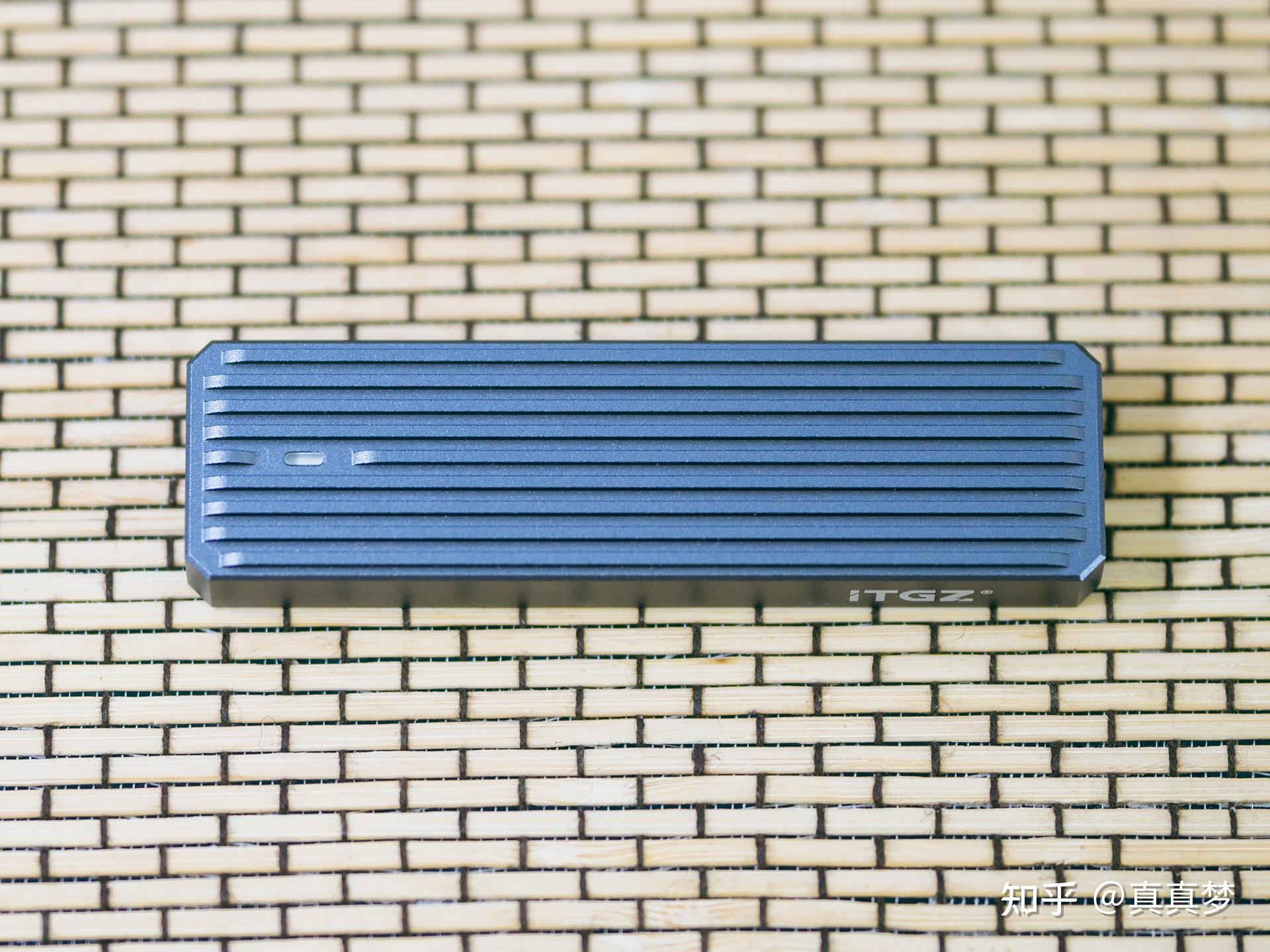 20Gbps的M2固态硬盘盒评测，iTGZ USB3.2 Gen2X2 - 知乎
