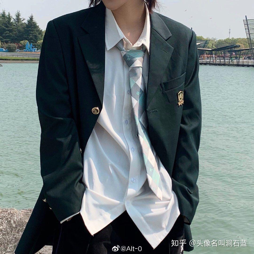 想问一下有没有DK制服的店铺和搭配推荐一下？ - 知乎