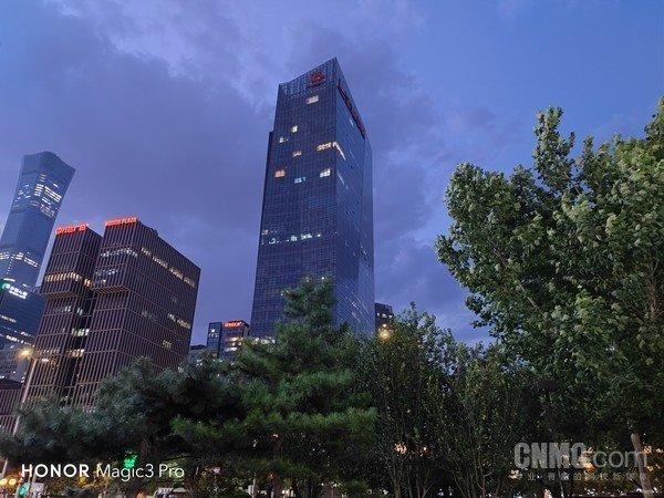 【2021 #CNMO年终盘点# | “年度影像技术创新奖”-荣耀Magic3系列】 - 知乎