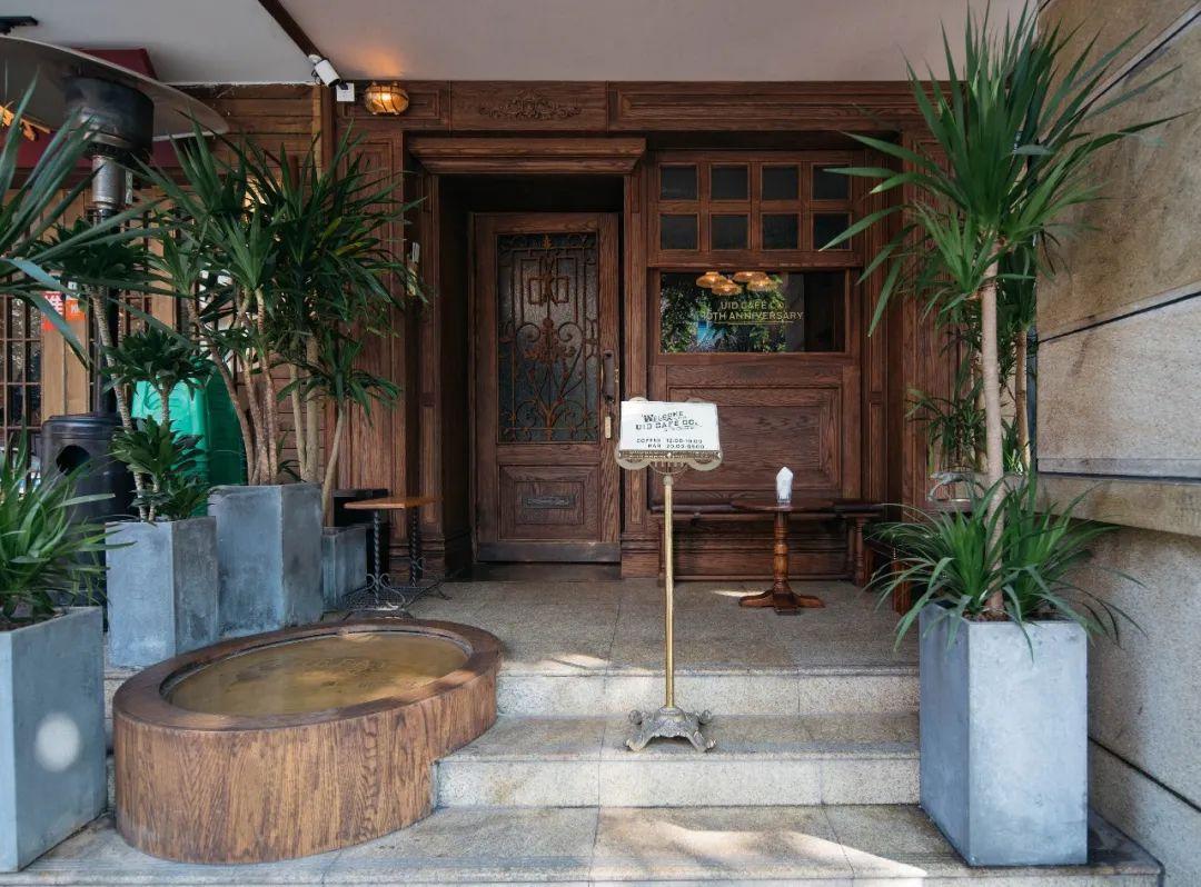 UID CAFÉ：成都这家开了10年的咖啡馆，“不单纯” - 知乎