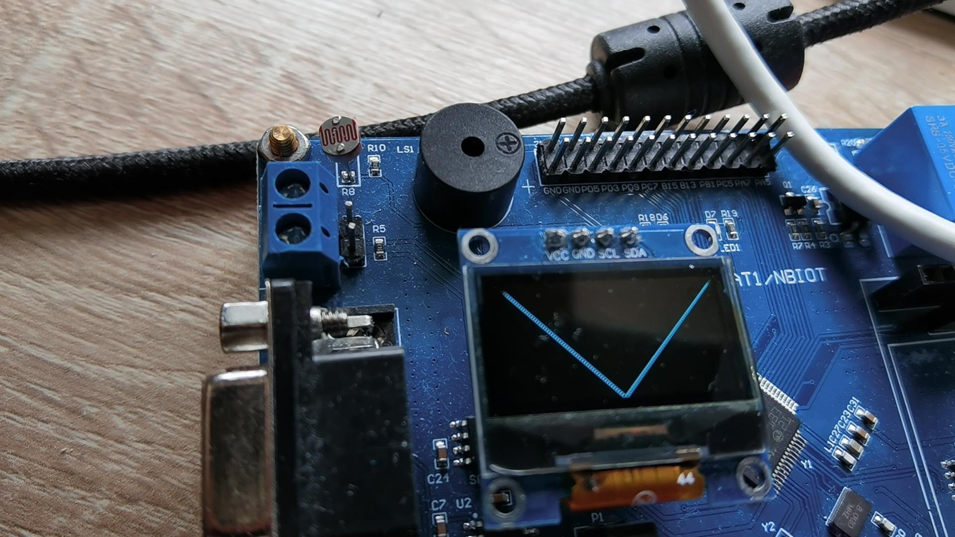 STM32的HAL第三方库 - SSD1306 OLED屏幕 - 知乎