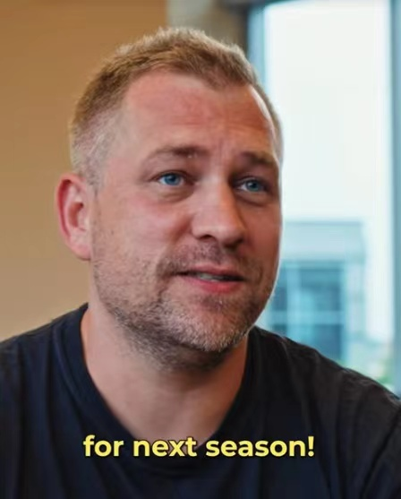 RobbaN：我认为根本没人知道确切的更新时间 - 知乎