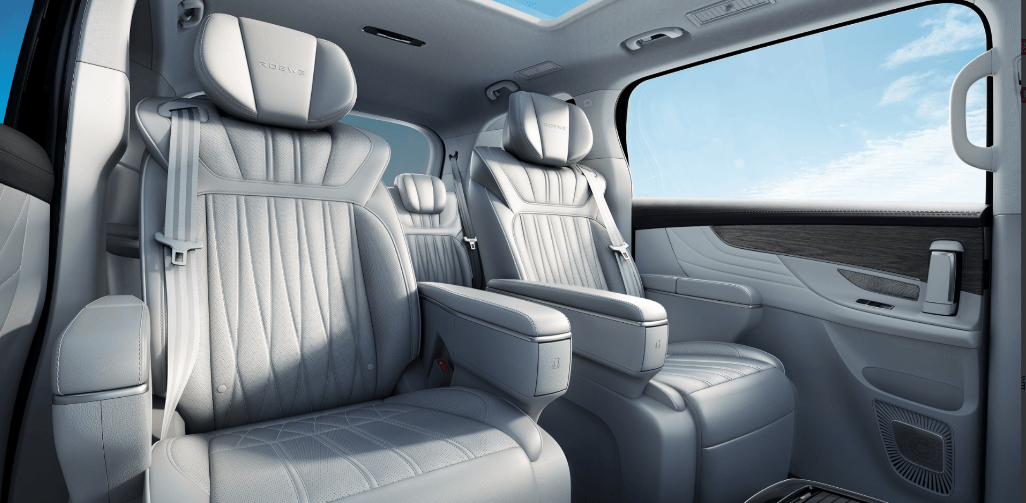 车载冰箱+航空级座椅，荣威iMAX8 EV配置曝光/预售27.98万起 - 知乎